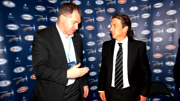 Hamilton om doping: - Utdanne utøvere og hold debatten levende